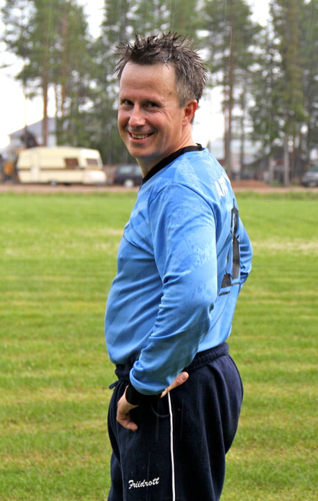 Vem vill du ge en julklapp och varför? – STR-T